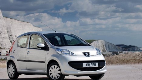 Peugeot 107 (Phase I, 2005) 5-door 1.0 (68 Hp)